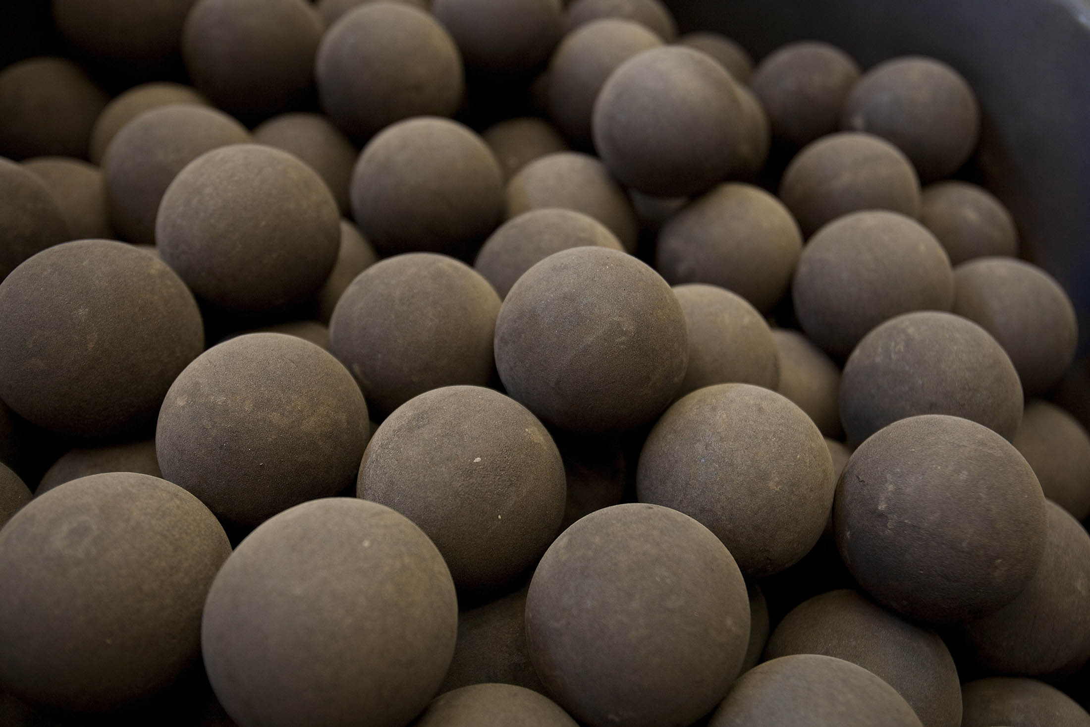 Biggest U.S. Iron Ore Producer Says Rio, BHP in 'Imaginary World ...