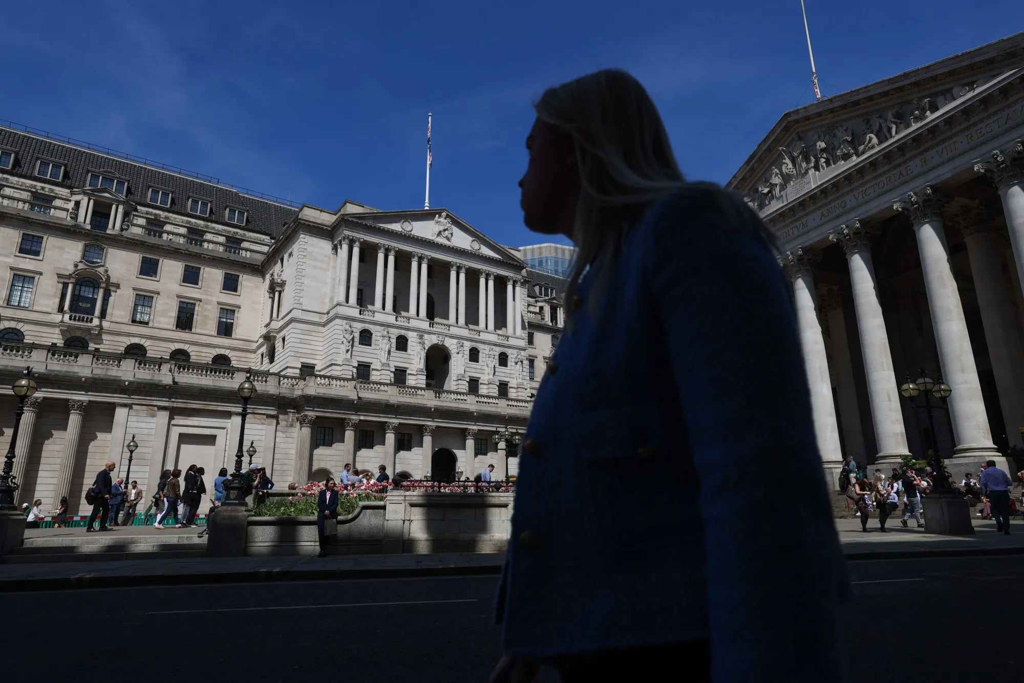 BOE Losses on QE Over Three Times Greater Than Fed, Analyst Says ...