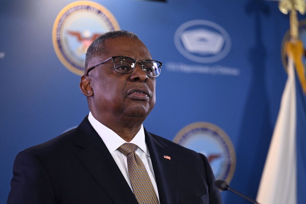 Defense Secretary Austin Rebukes Hold on US Military Promotions by GOP ...