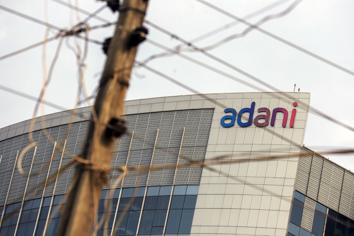 Bain-Backed Adani Capital Hires Das as Chief Credit Officer - Bloomberg