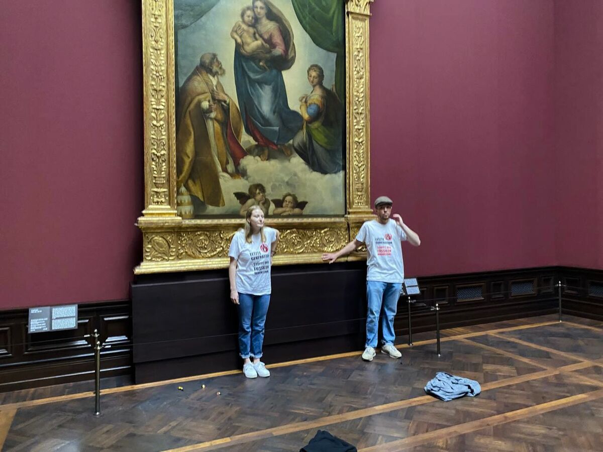 German Cultural Group Criticizes Climate Activists Gluing Hands to ...