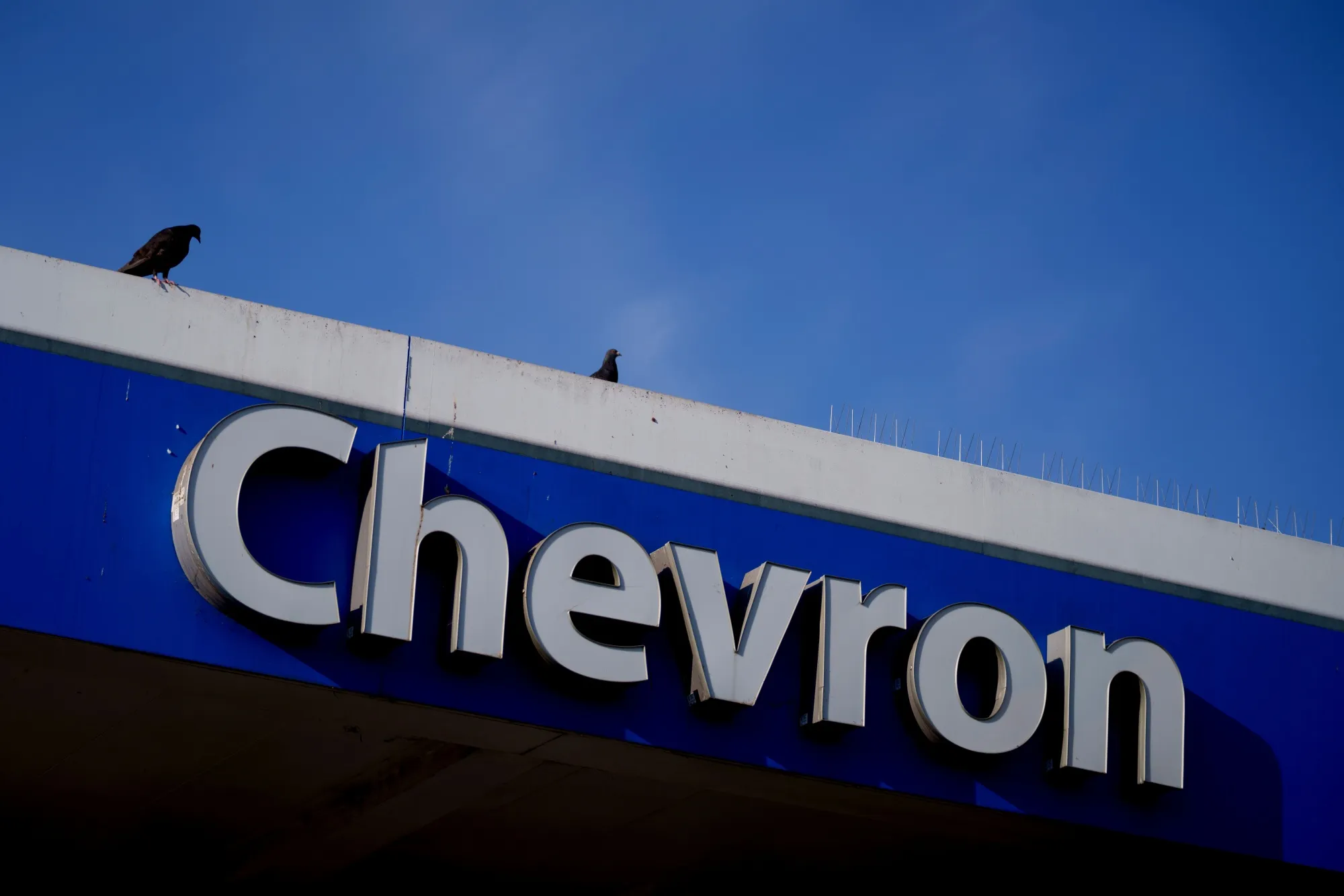 Chevron sustituiría crudo venezolano con México y Oriente Medio - Bloomberg