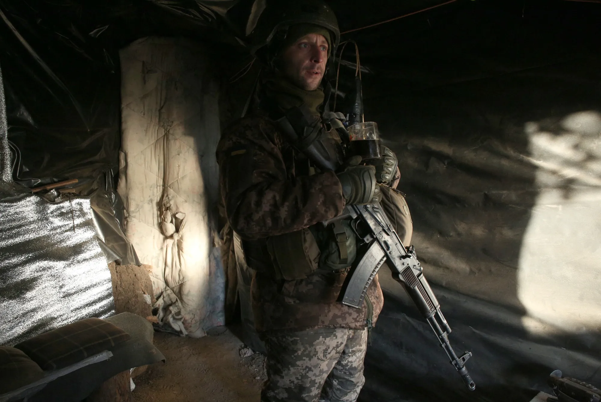 How the West Can Help Defend Ukraine From Russia - Bloomberg