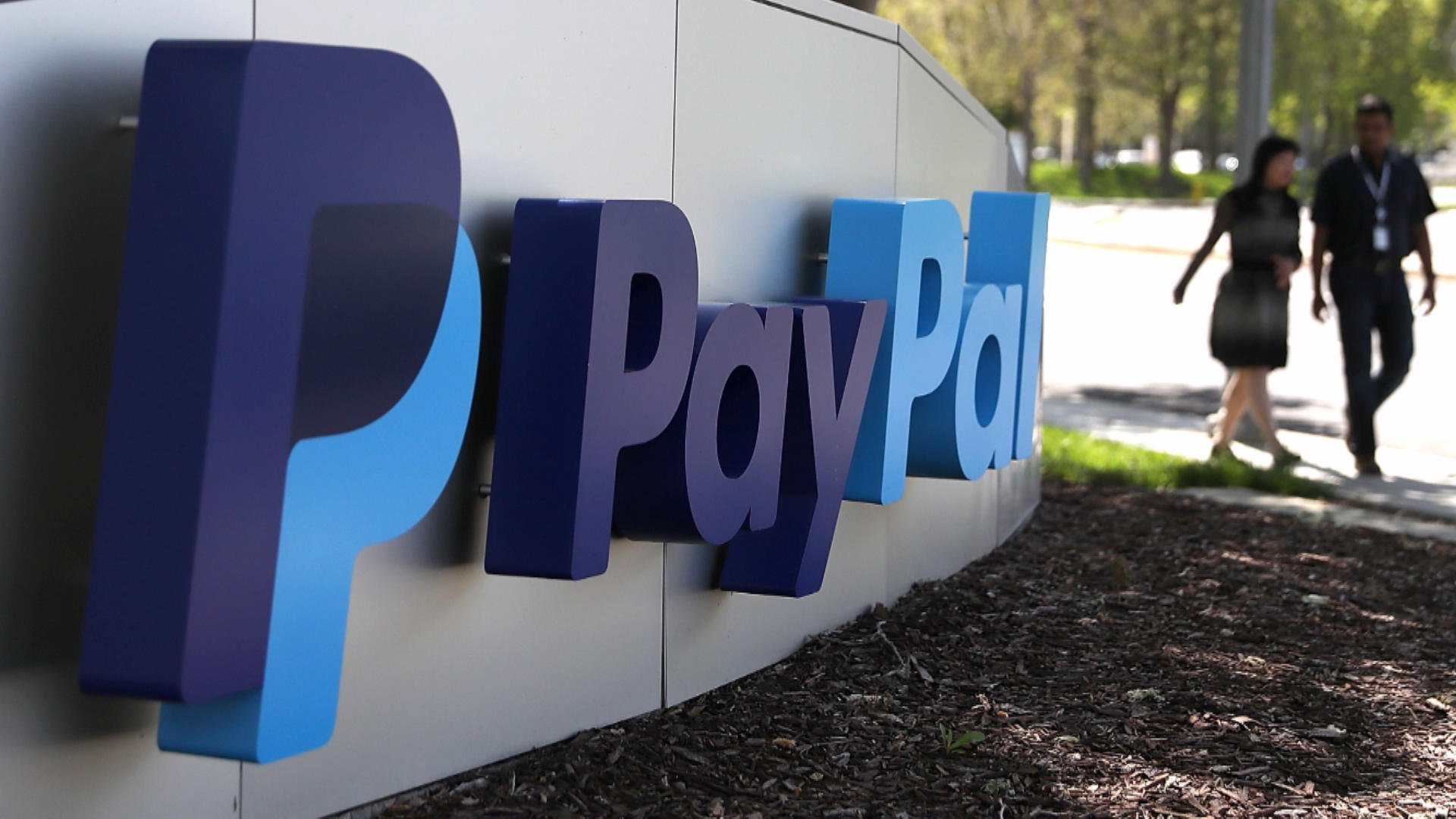 Watch PayPal CEO Sees Shift to More Employees Working From Home - Bloomberg