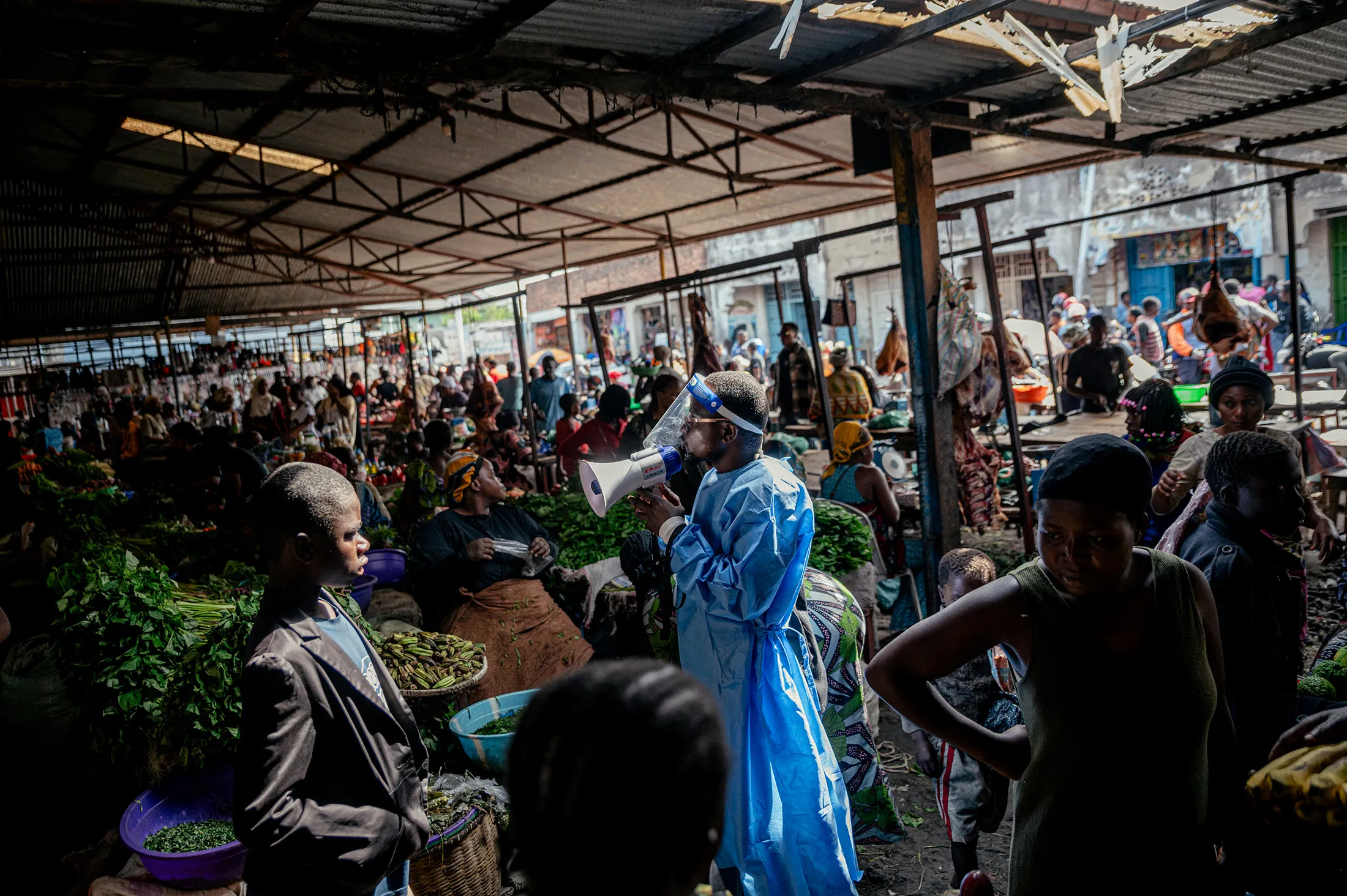 Ebola Survivors Stories Told in Blood Help Doctors Search for Cure ...