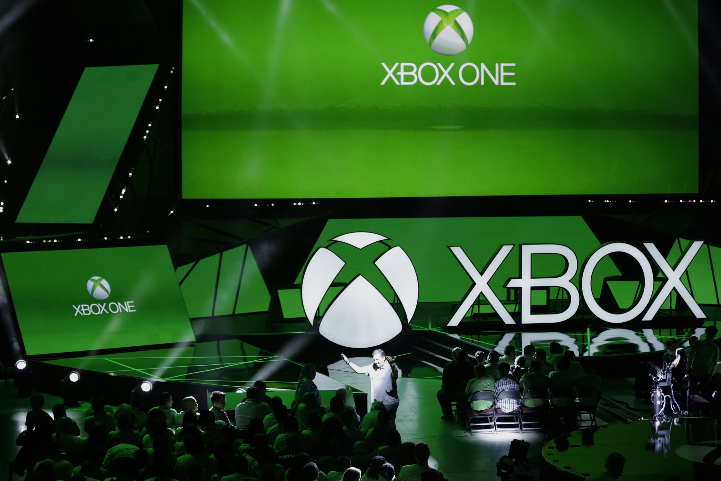 How the Cheaper Xbox Could Shake Up the Console Wars - Bloomberg