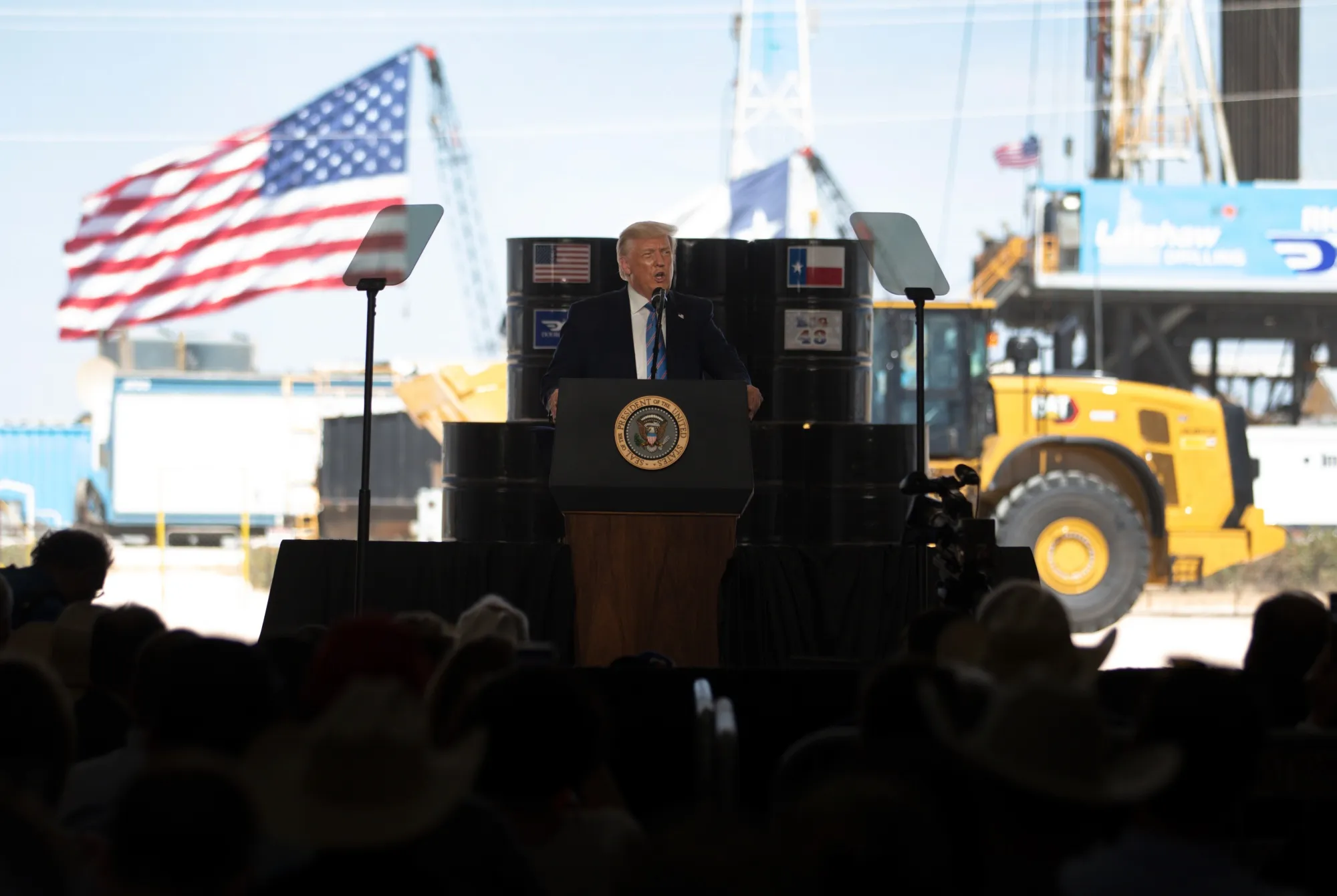 A $50 Billion London Investor Takes a Contrarian View on Trump - Bloomberg