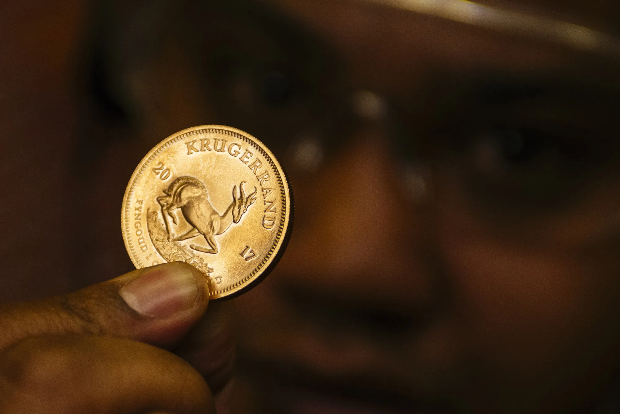 South Africa’s Gold Stocks Soar as Bullion Closes In on Record - Bloomberg