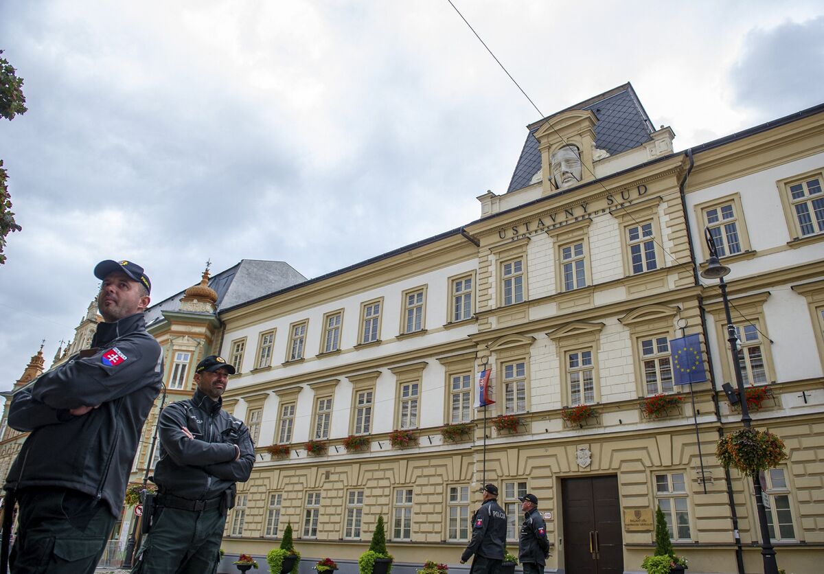 Slovakia Considers Three-Week Full Lockdown as Covid Cases Surge ...