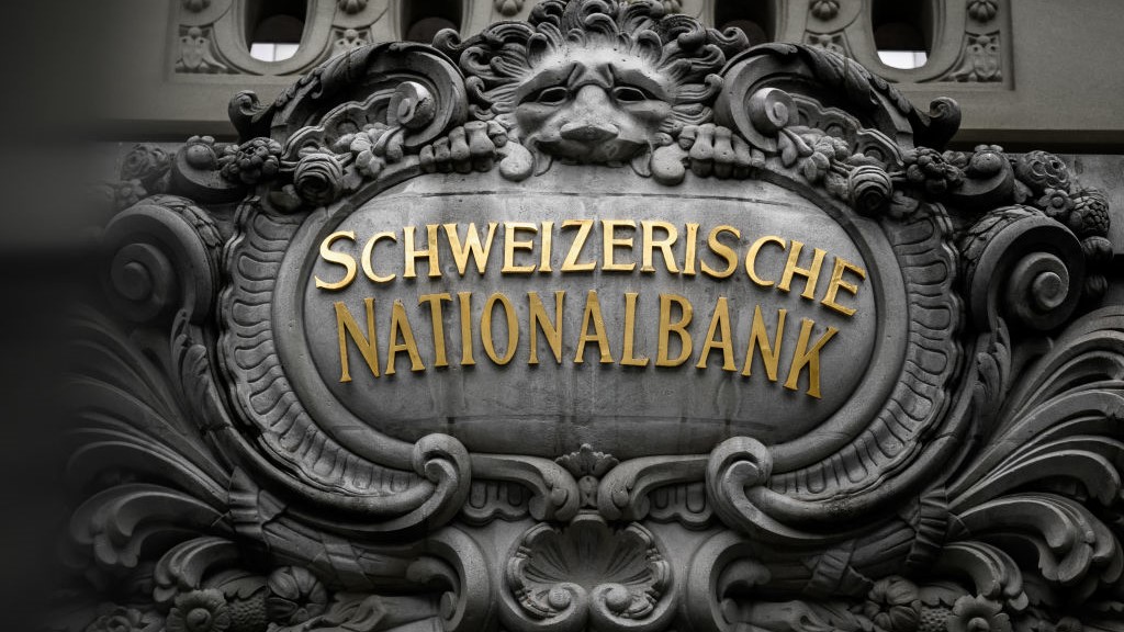 Watch SNB Cuts Rate by 25 Bps, Matching Expectations - Bloomberg