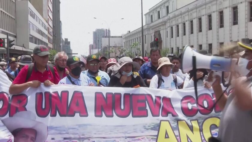 Peru Swears In Dina Boluarte as President After Castillo’s ‘Coup’ Attempt Fails - Bloomberg