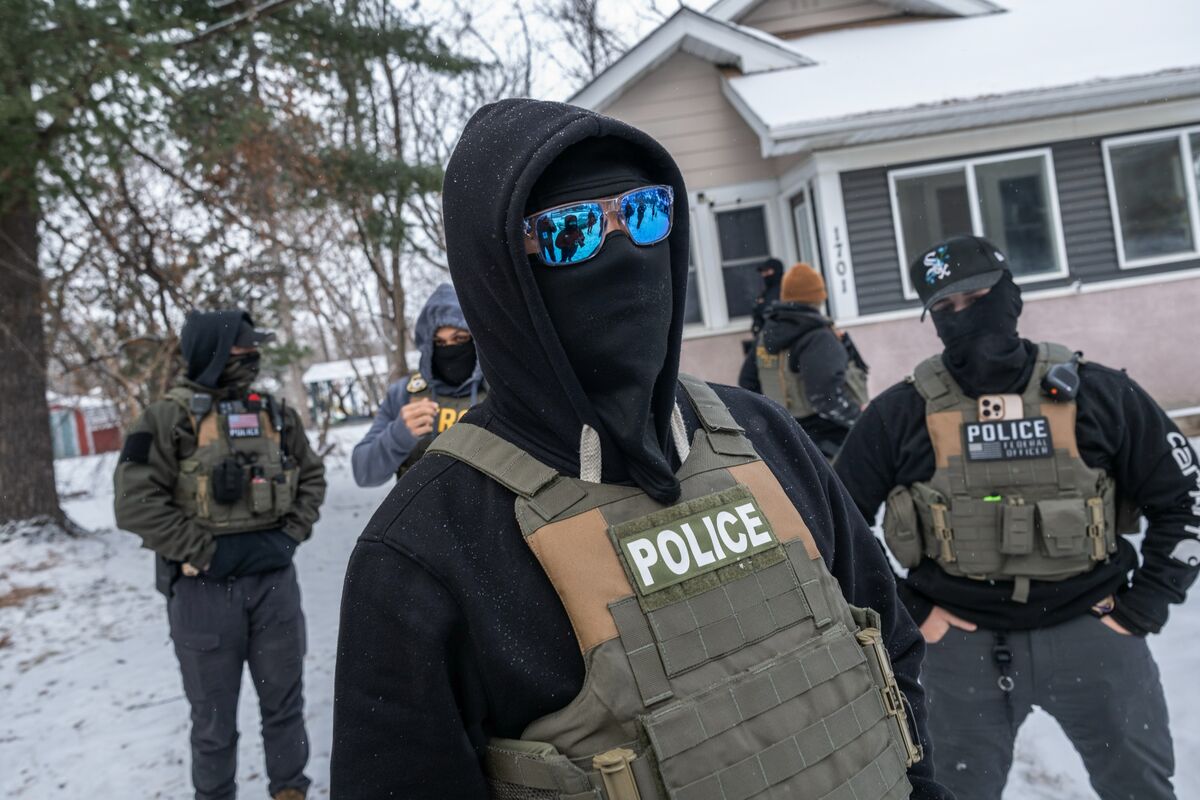 Trump Administration Fights in Court to Keep Minnesota ICE Surge ...