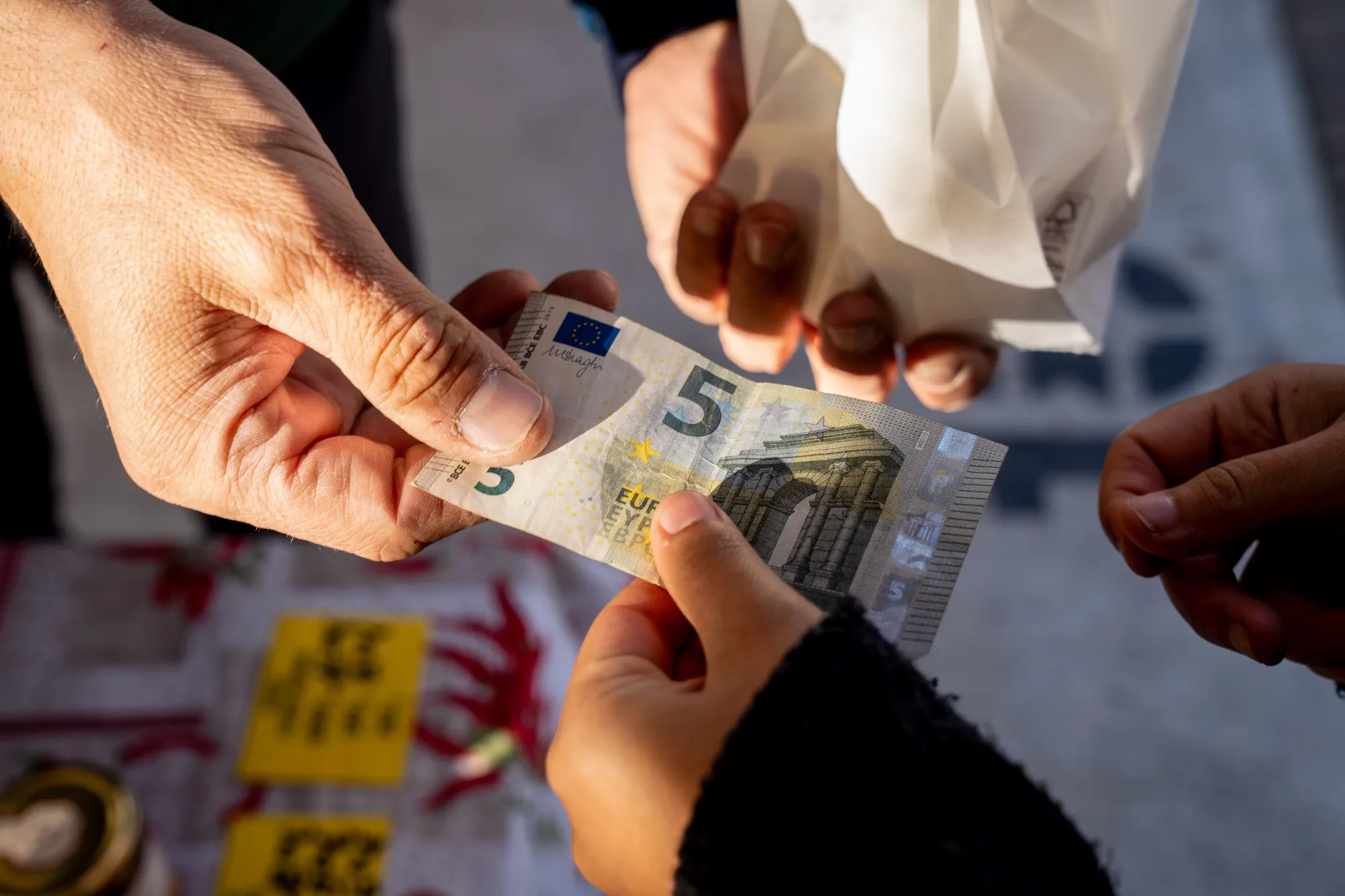 Usd eur bloomberg store