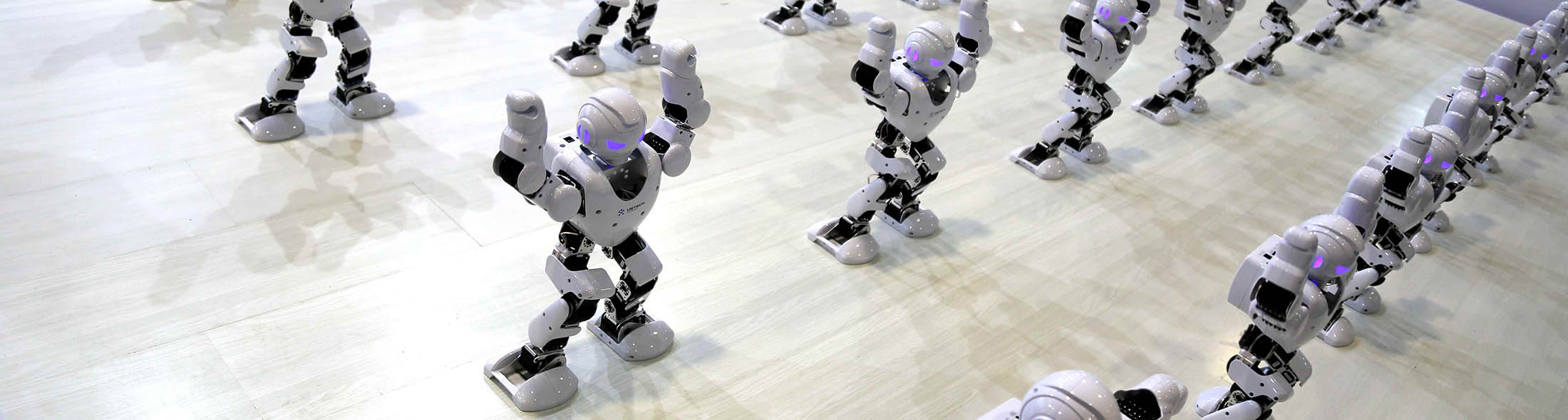 Rise of the Machines: China Copes With Robot Glut - Bloomberg