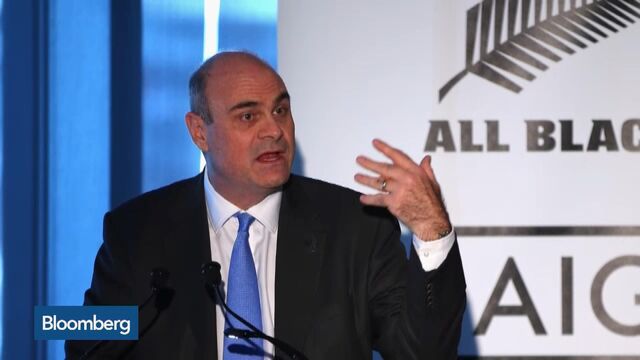 Icahn Proposes Shakeup of AIG Leadership After Clash With CEO - Bloomberg