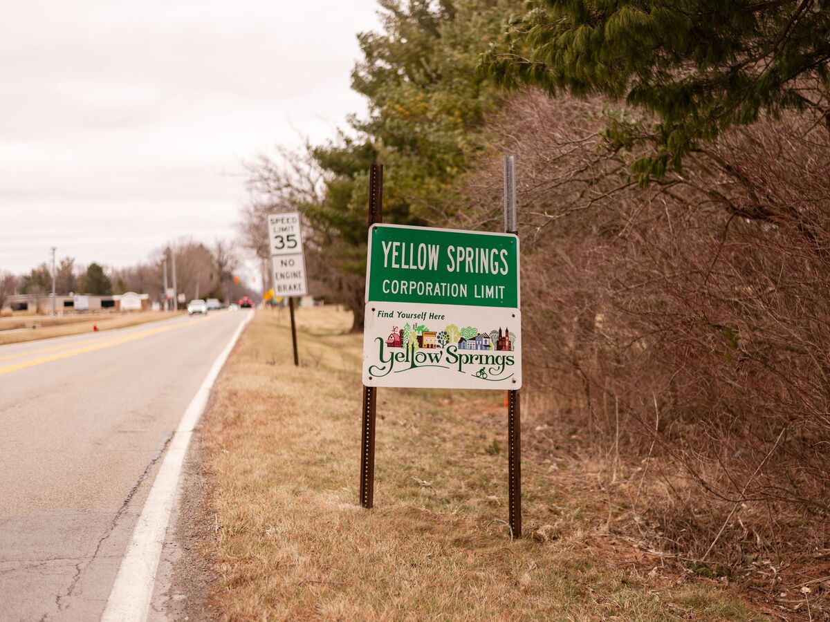 Dave Chappelle Buys Up Yellow Springs, Ohio, Irking Neighbors