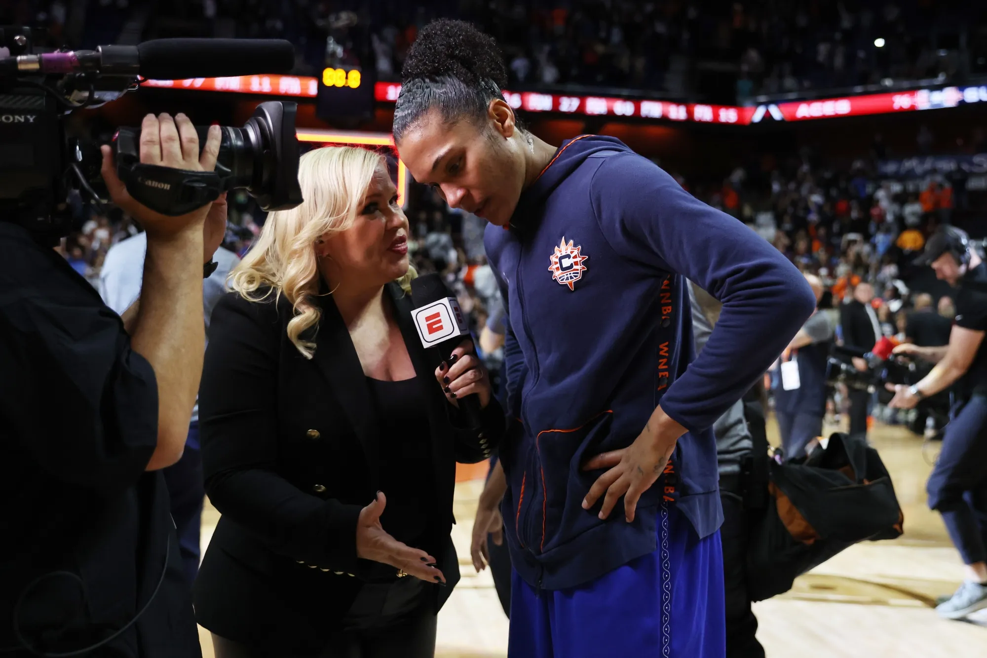 Amazon, Disney Are Close to Clinching NBA, WNBA Rights Deals - Bloomberg