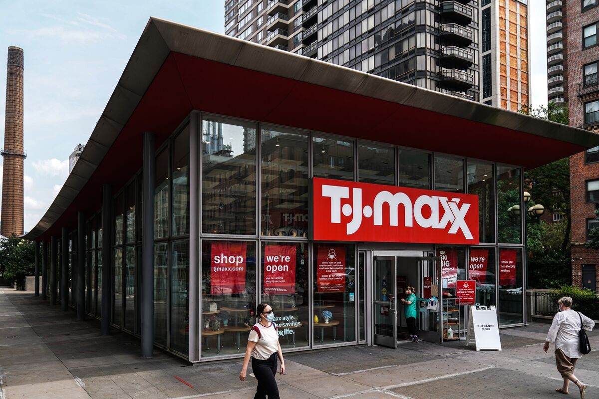 TJ Maxx Marshalls Owner TJX Stock Drops Predicts Sales Will Fall 20 TJ Maxx Marshalls Owner TJX Stock Drops Predicts Sales Will Fall 20