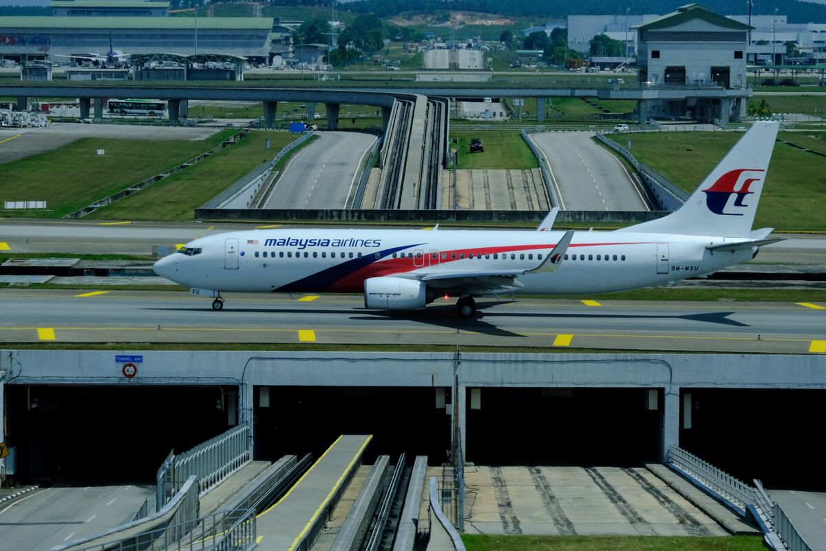 Malaysia Airlines Considers to Buy 25 More Boeing 737 Max Planes ...