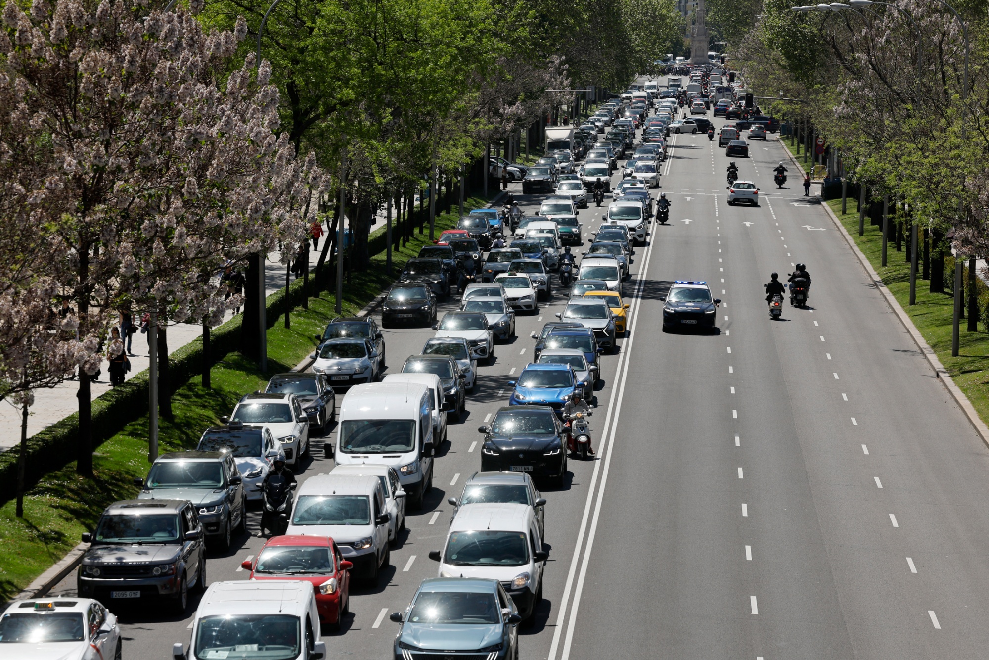 Spain Warns Widespread Blackout May Last Another 10 Hours….. THIS IS A ...