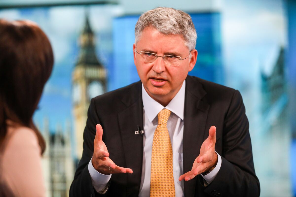 Roche CEO Refuses to Cede Cancer's Hottest New Field to Merck - Bloomberg