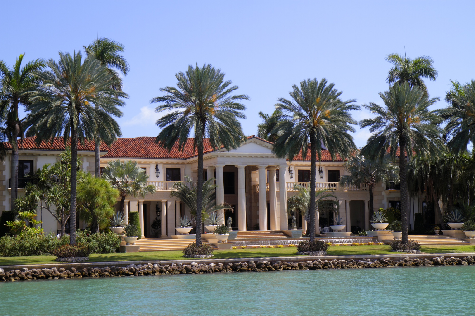 America's Priciest Neighborhoods Are Changing as the Ultra-Rich Move to ...