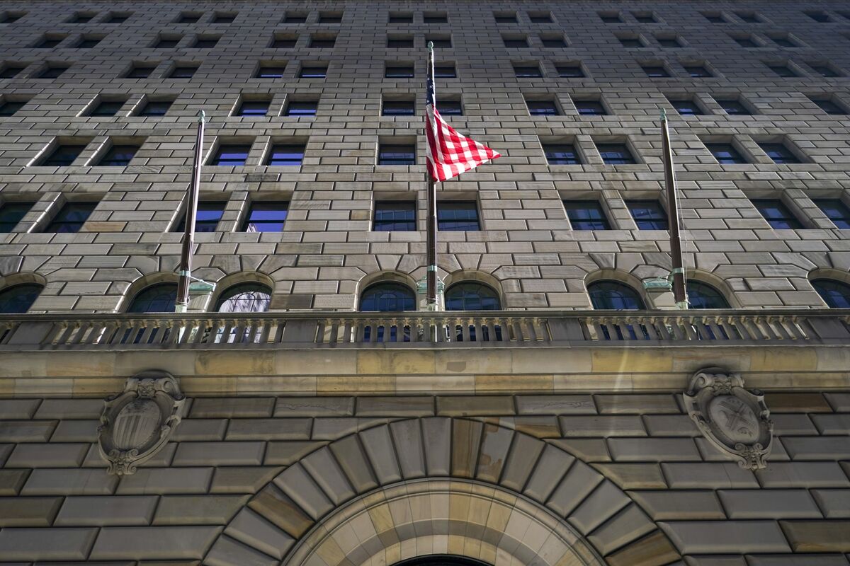New York Fed’s Michelle Neal Steps Down as Head of Markets Group ...