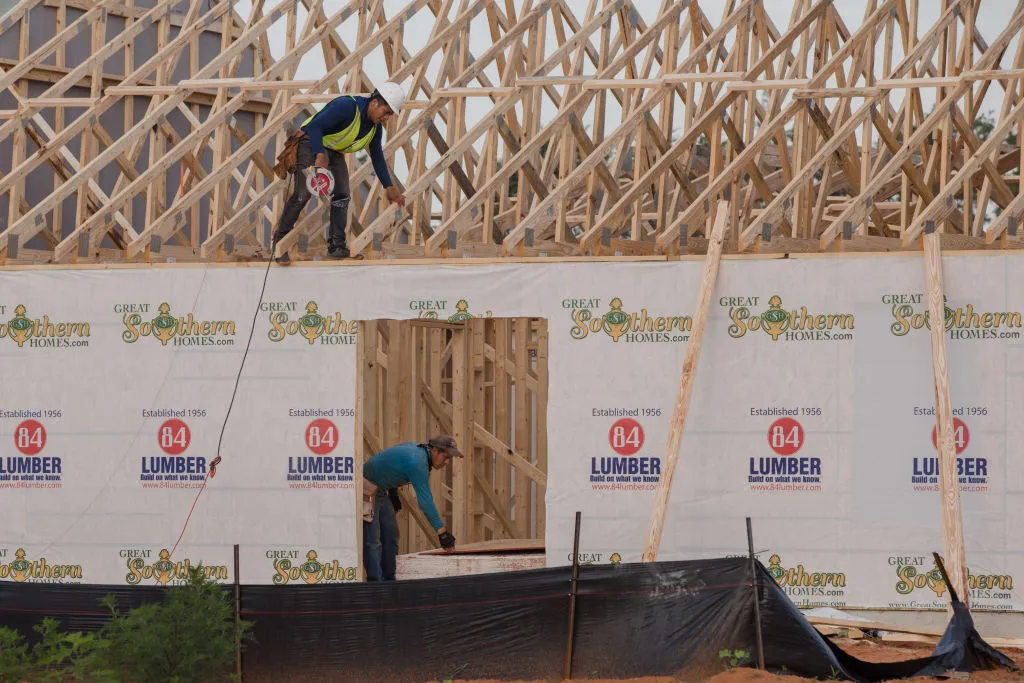 Supply Chains Latest: U.S. Homebuilding Bottlenecks Show Signs of ...