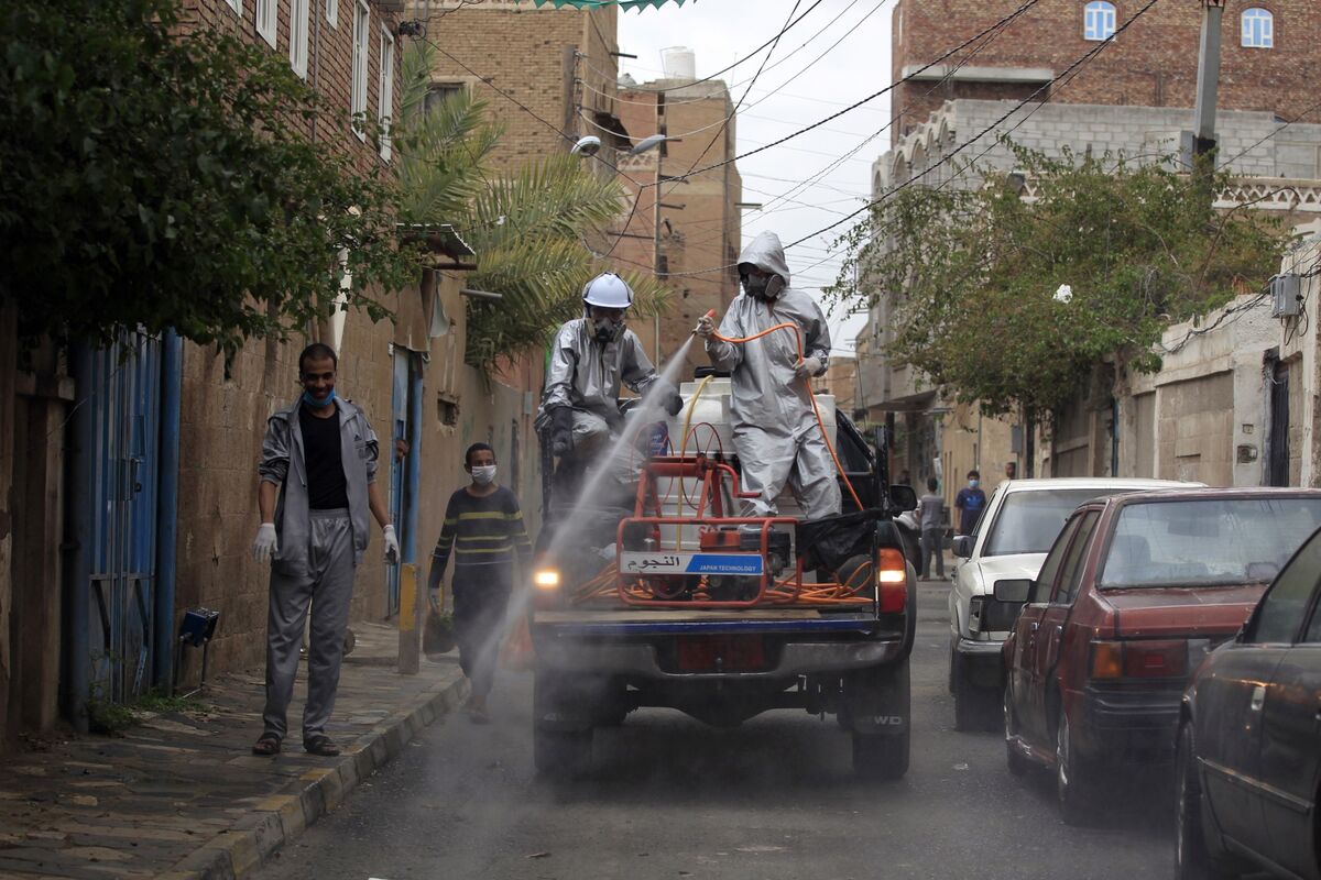 Facebook Takes Grim Role in World’s Most Fragile Nation - Bloomberg