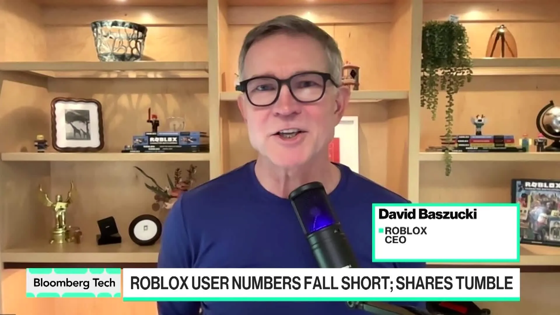 Watch Roblox Shares Dive on Slower User Growth - Bloomberg
