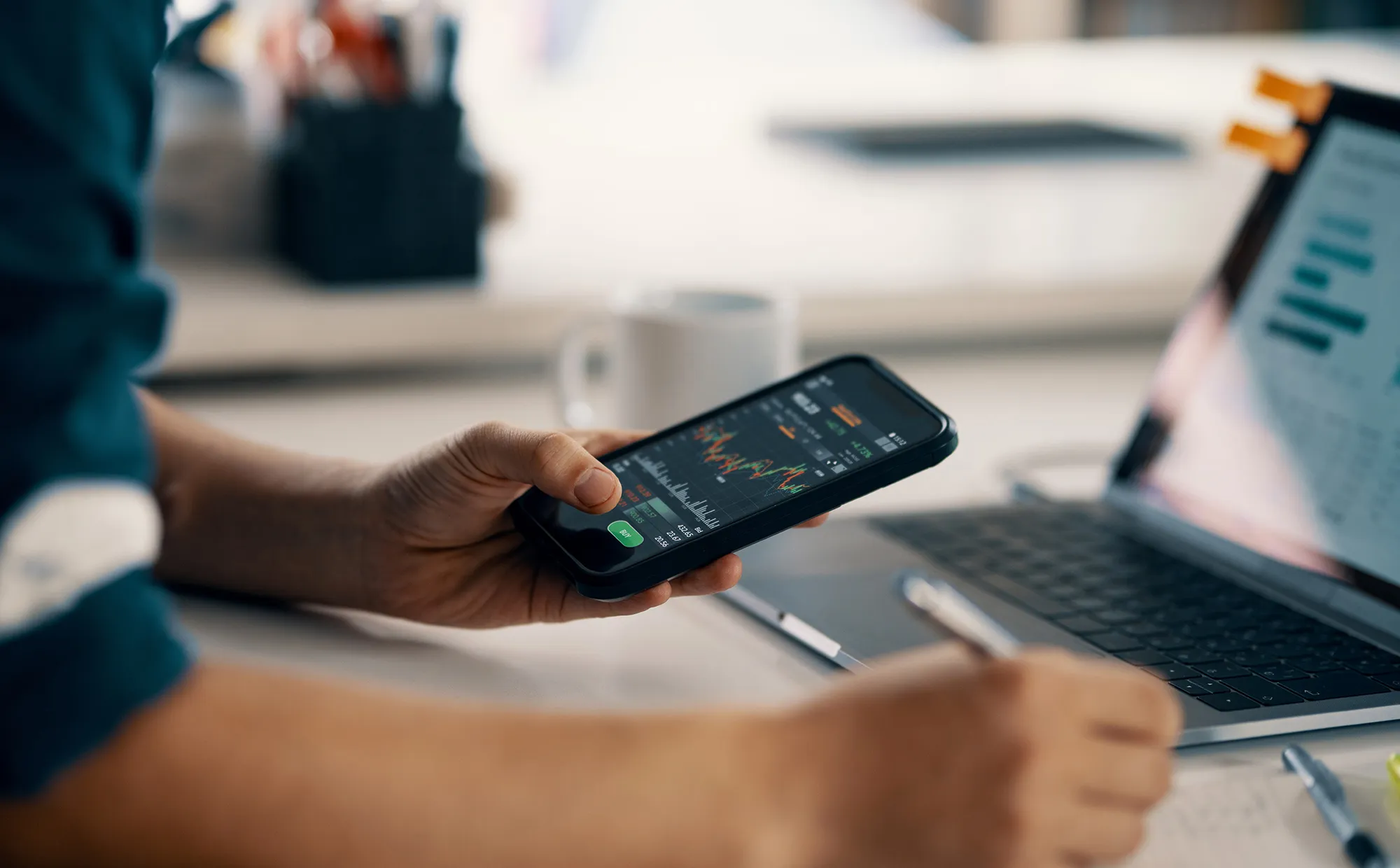 Retail Traders Make Up 30%-40% of Zero-Day Options (0DTE) Volume, Cboe ...