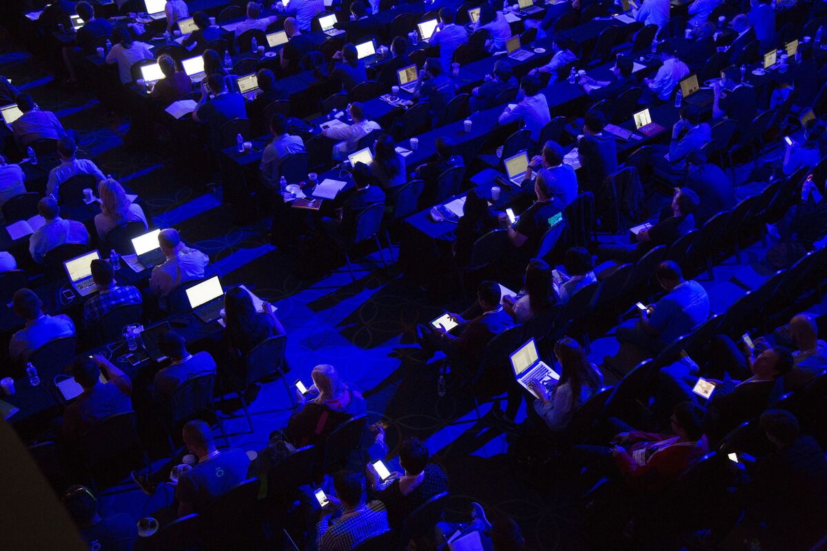 Startup Data Integrity Vexes Crunchbase, CB Insights, PitchBook - Bloomberg