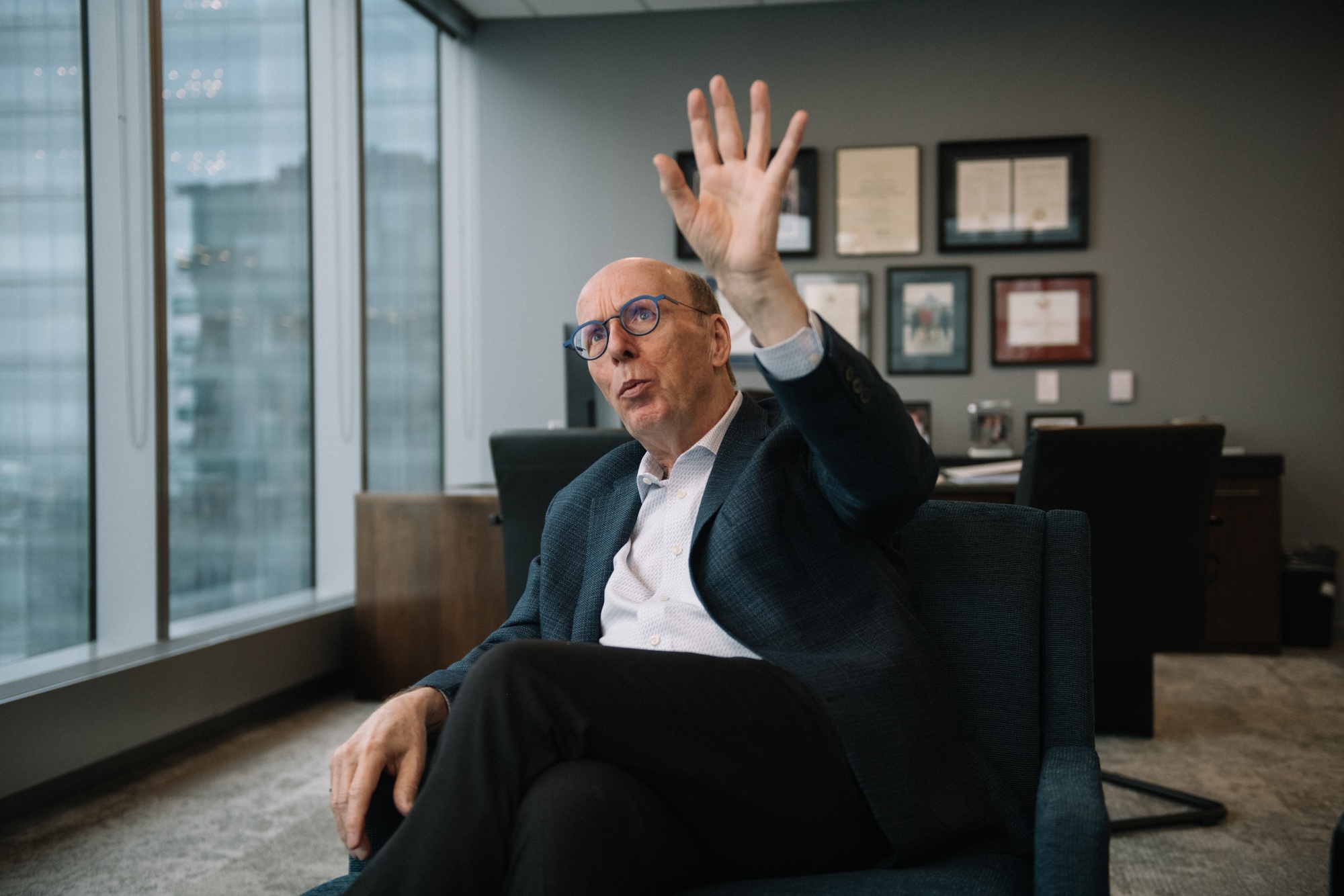How Canadian Financier Stephen Smith Made Billions Off the Housing Market - Bloomberg