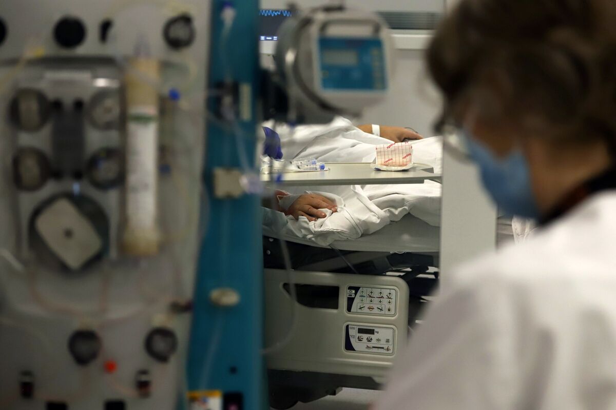 Long Covid Symptoms, Health Effects Can Last More Than Three Years ...