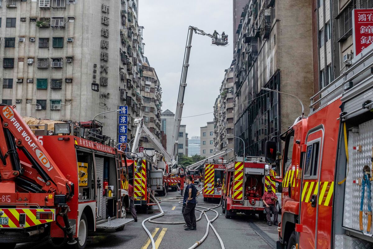 Taiwan Fire Today: Kaohsiung Death Toll Rises to 46 After Tower Block ...