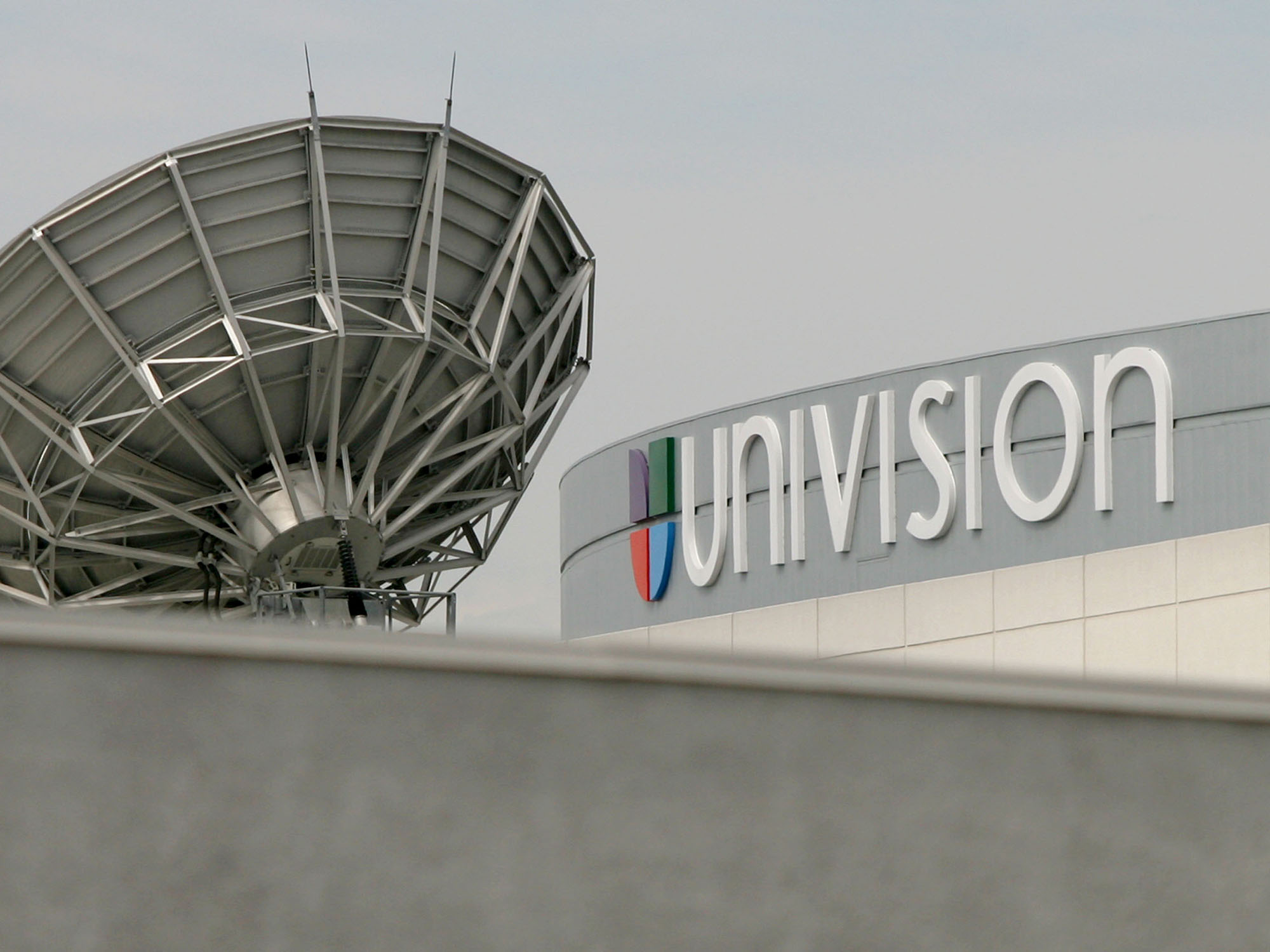 Univision Makes Pitch to Buyers: Act Now on This One-Time Offer - Bloomberg
