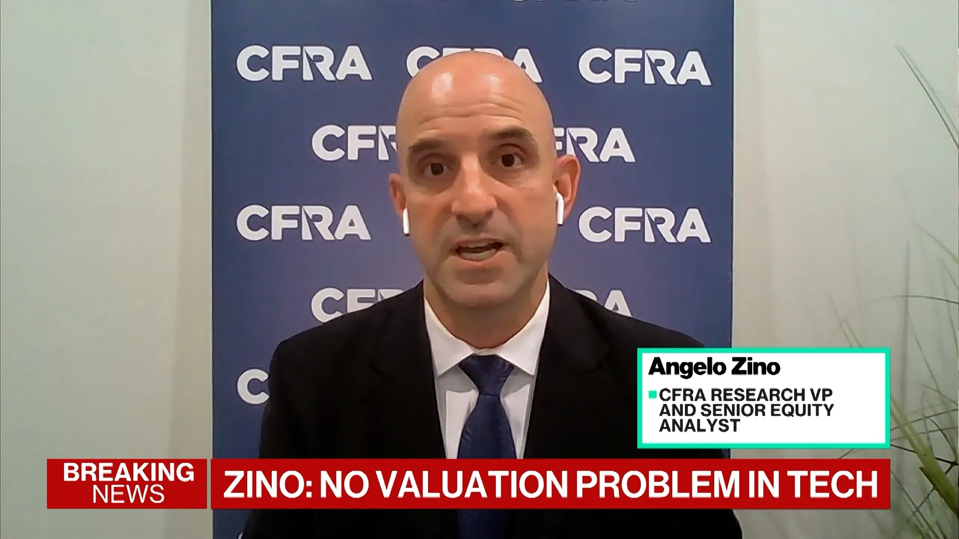 Watch No Valuation Problem in Tech, CFRA's Zino Says - Bloomberg