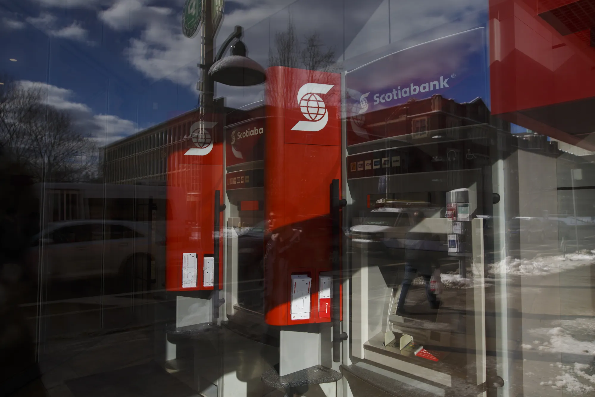 Scotiabank Profit Gets a Boost as Latin America Recovery Gains Steam ...