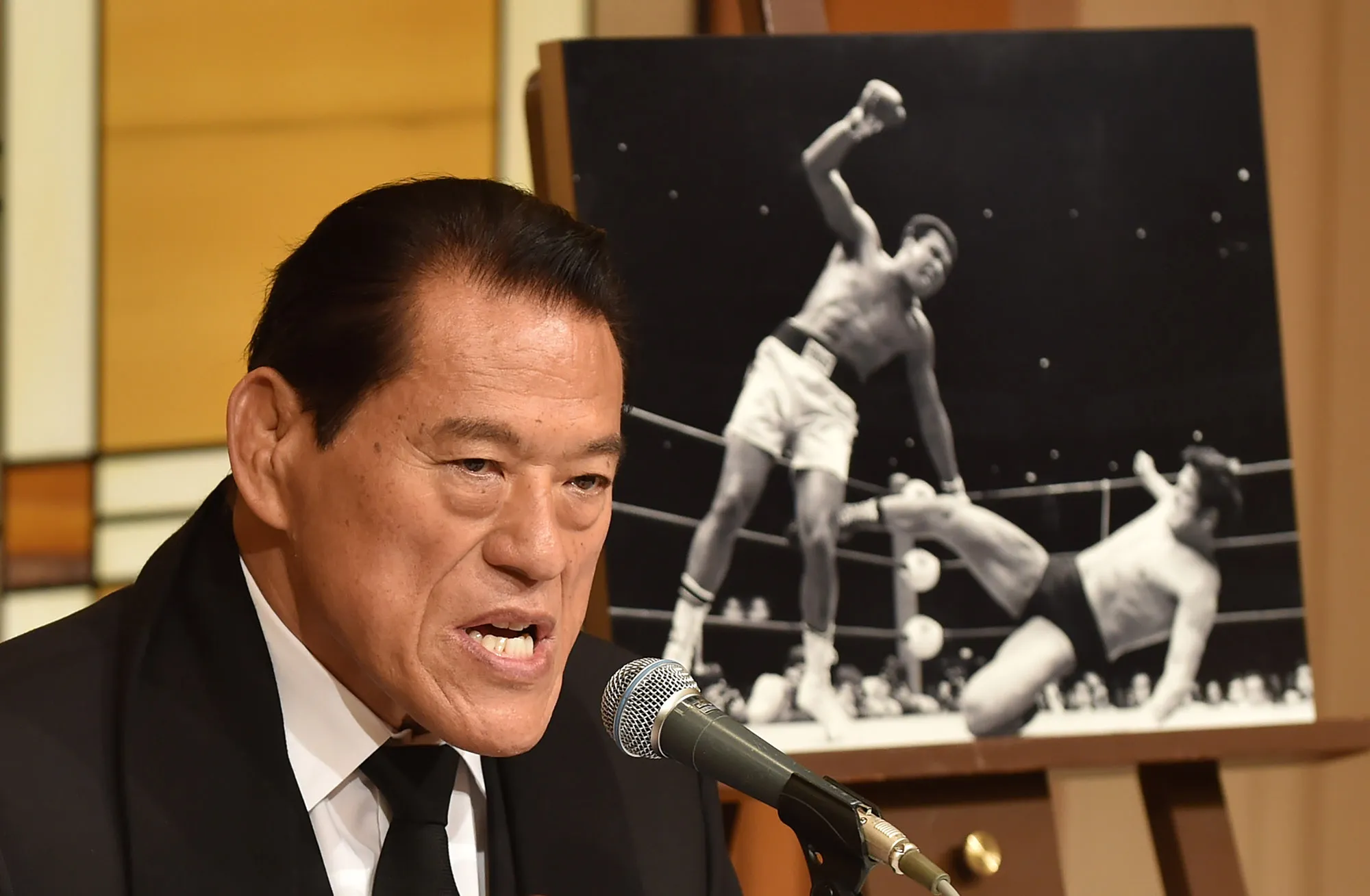 Japanese Wrestler And Politician Antonio Inoki Dies At 79 - Bloomberg