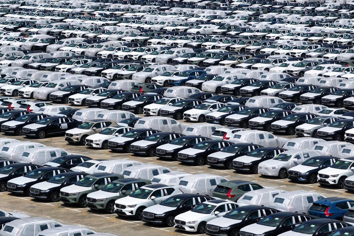 World’s Biggest Car Shipper Warns Charter Rates Will Come Down - Bloomberg