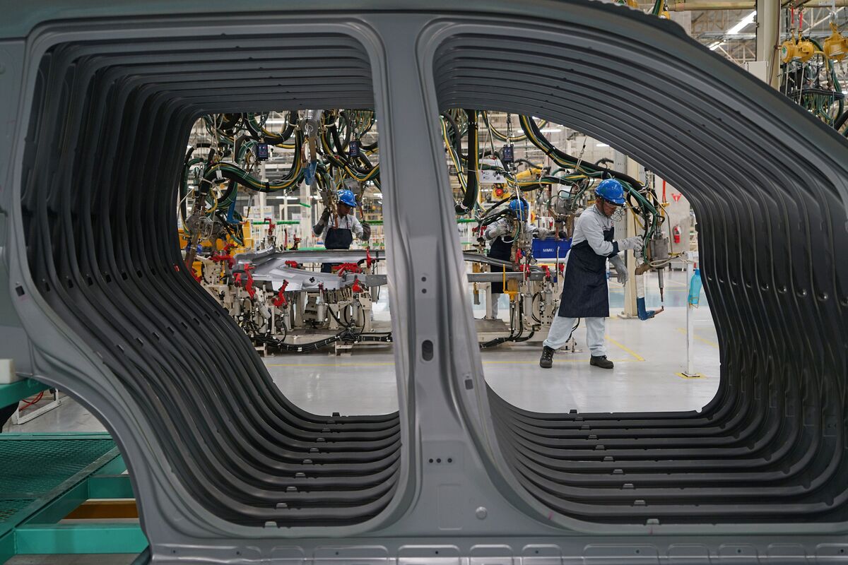 Mitsubishi Is Hottest Asia Auto Stock After 81% Stock Surge - Bloomberg