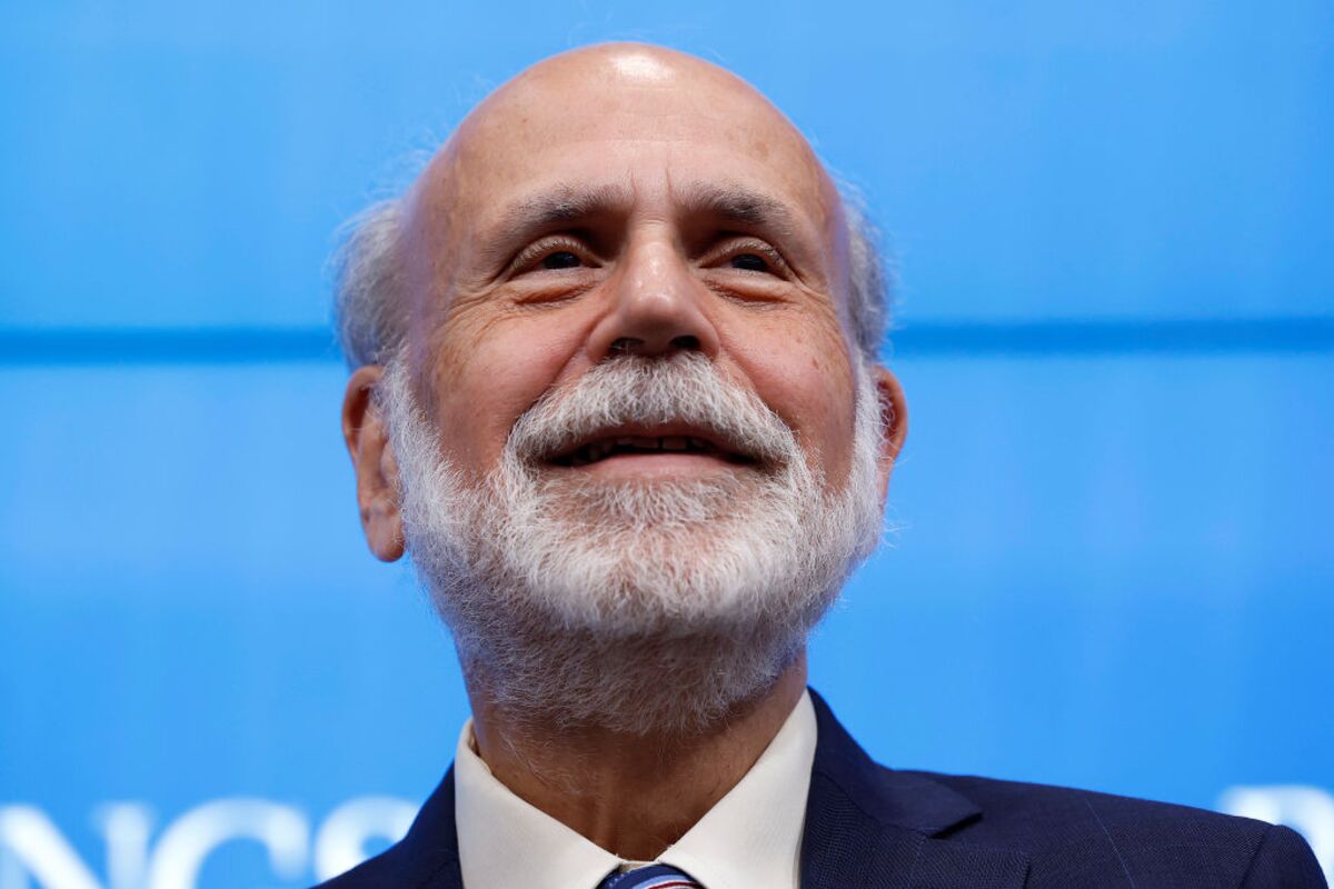 Nobel Winner Ben Bernanke Is Not to Blame for Today’s Inflation - Bloomberg