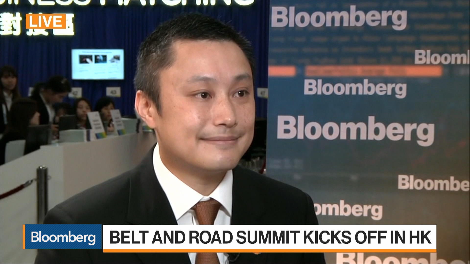 Watch Simon Loong, CEO of WeLab, on Fintech, Virtual Banking, Strategy ...