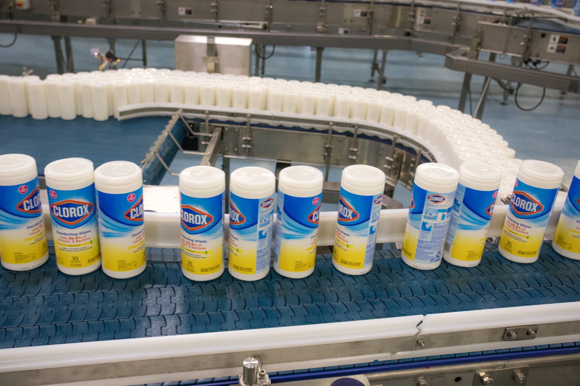 Clorox (CLX) Sales Beat Expectations Even as Cleaning Demand Wanes ...