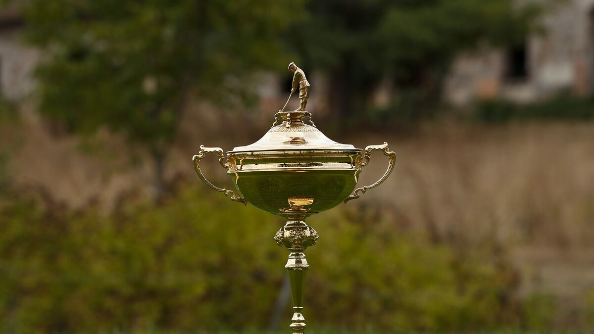 Young, Stacked US Team Faces Familiar Battle in Ryder Cup - Bloomberg