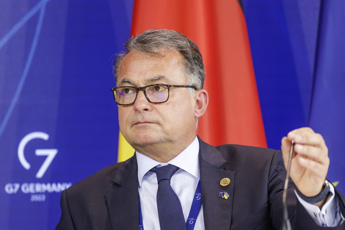 Nagel Says ECB Is Right to Start Slow But Has Long Way Ahead - Bloomberg