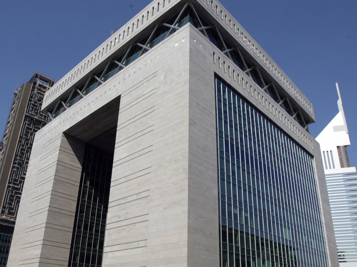 Dubai Financial Hub Savings Plan Draws $127 Million in One Year - Bloomberg