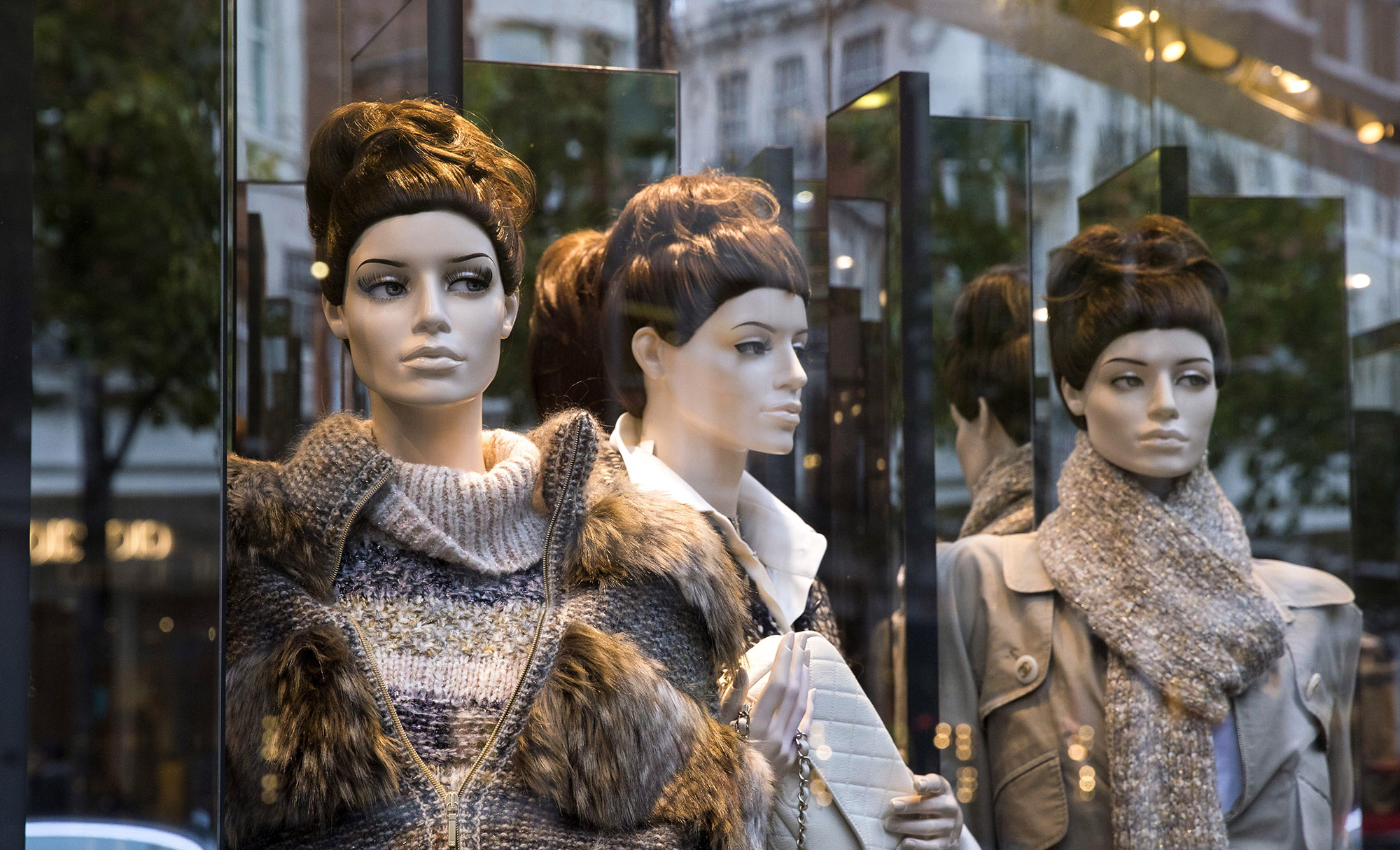 U.S. Consumer Comfort March 24: Eases to Five-Week Low - Bloomberg