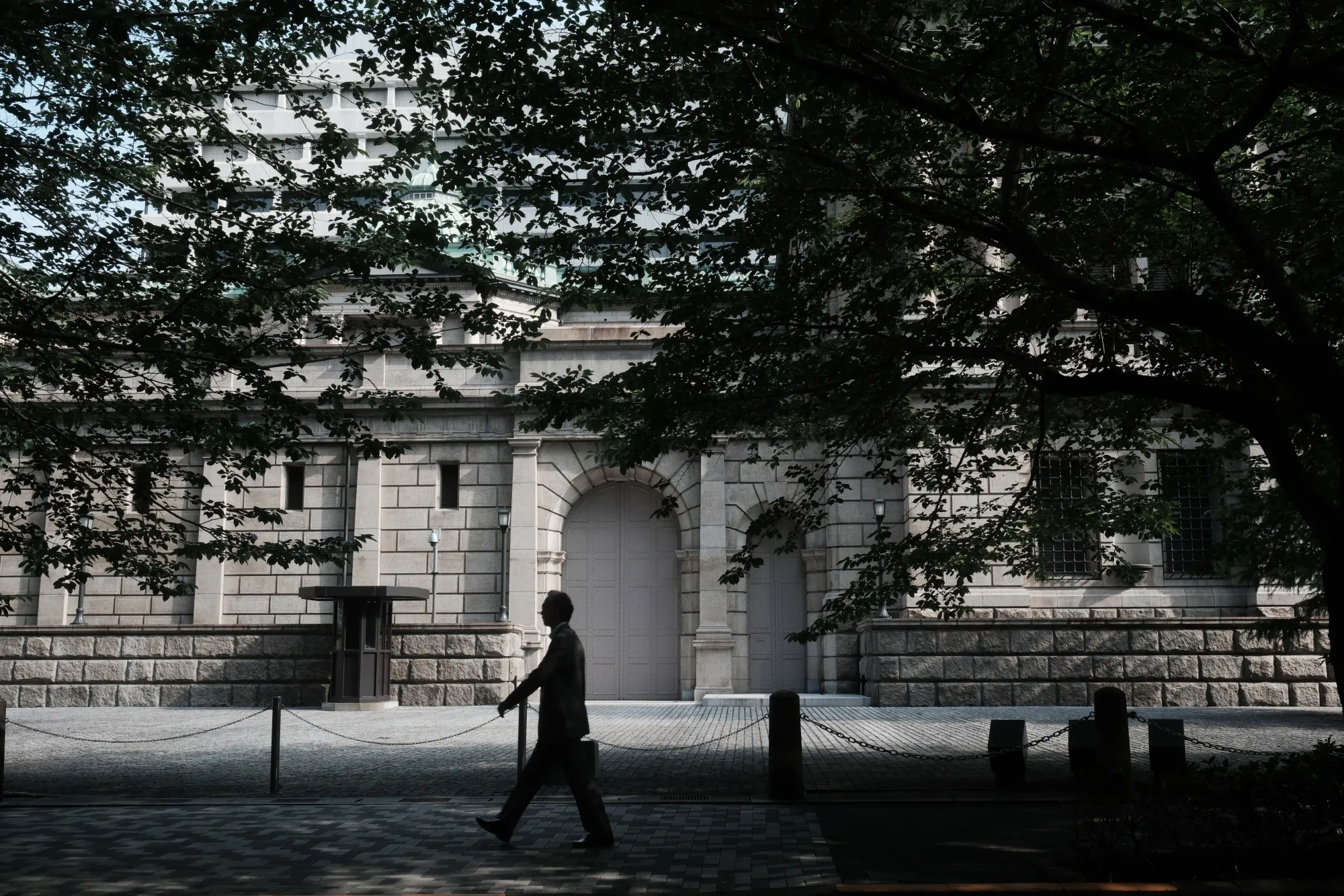 BOJ Summary Signals Chance of Japan Interest Rate Hike in July - Bloomberg