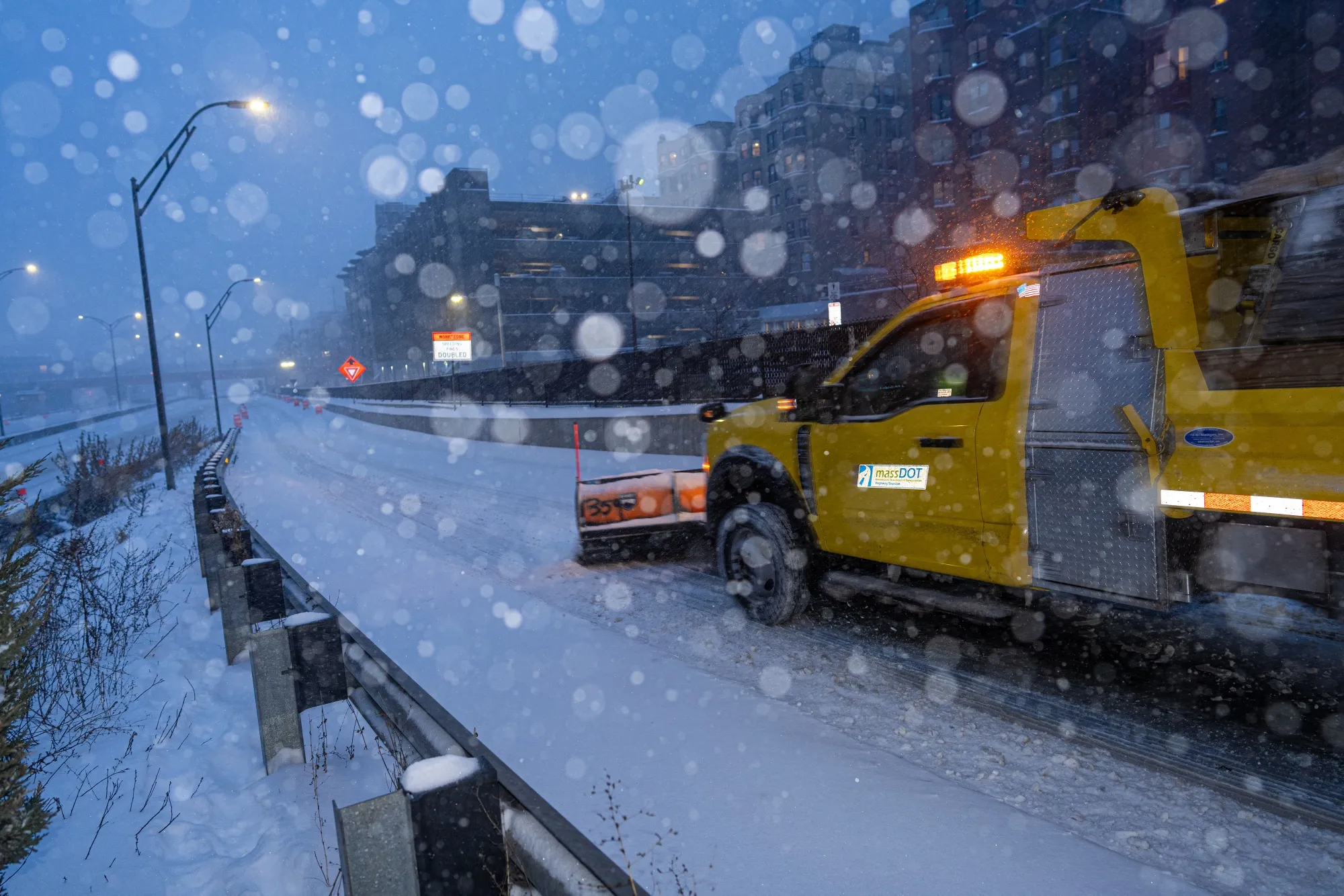 Cape Cod Faces Highest Snow Risk as New Coastal Storm Forms - Bloomberg